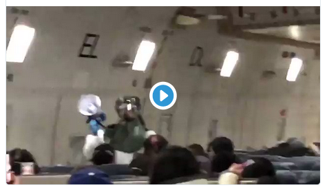 What It’s Like Inside A US Virus Evacuation Flight – Tim Bellamy (02/07 ...